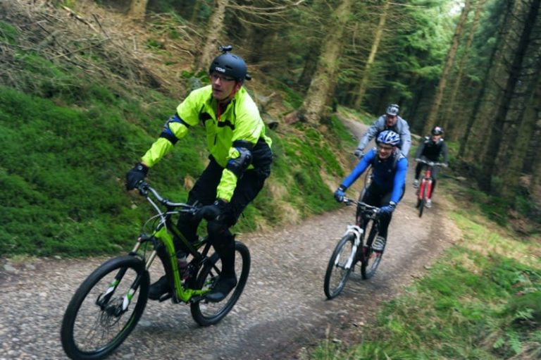 The Strawberry Line Cycle Route - Get outside in Somerset